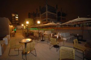 Bar inspirado no High Line de NY é inaugurado em SP