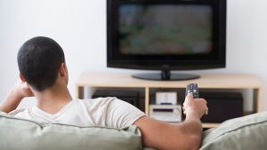 Como escolher o tamanho de TV ideal para a sua sala